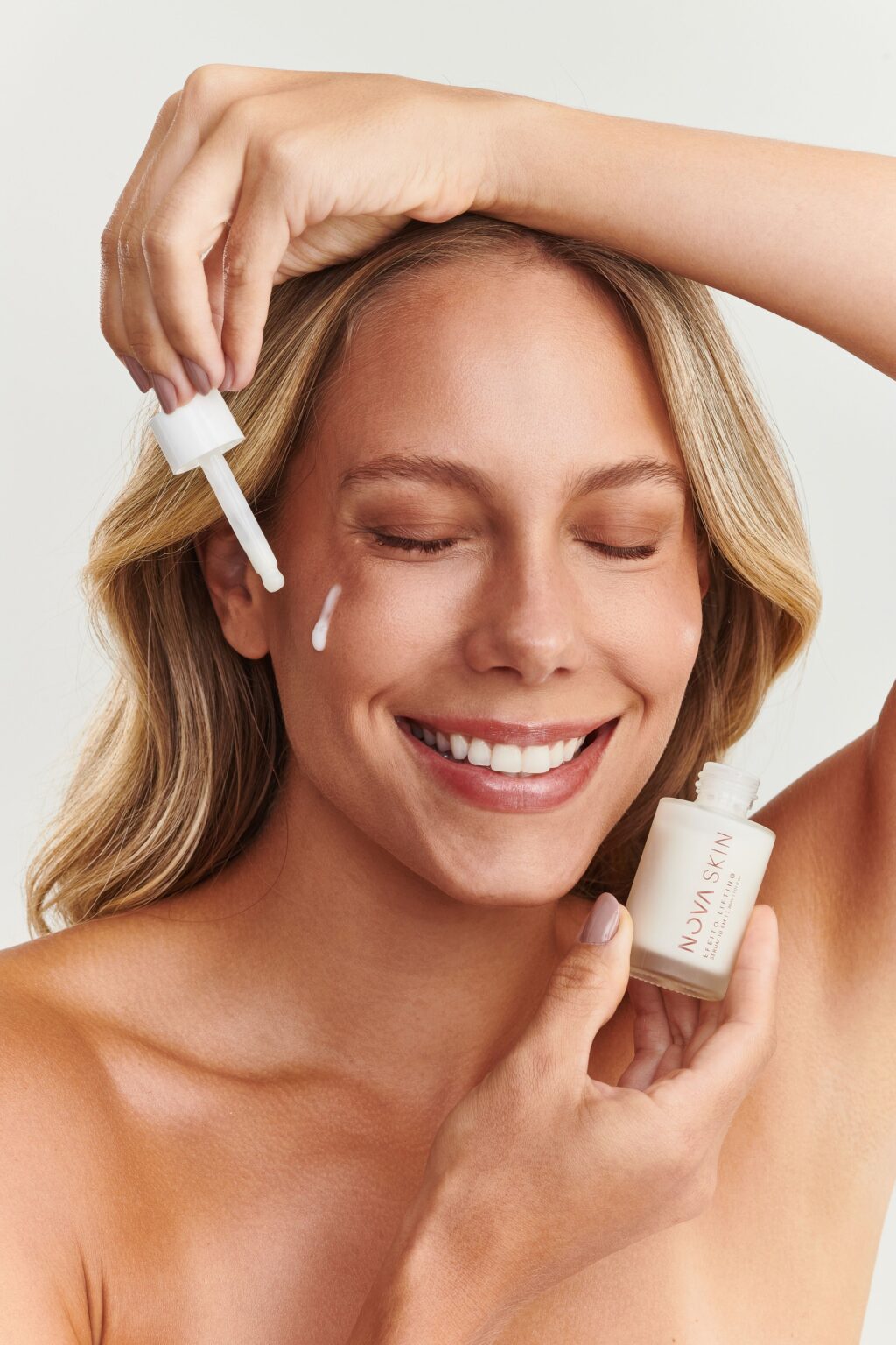 SÉRUM EFEITO LIFTING – Nova Skin