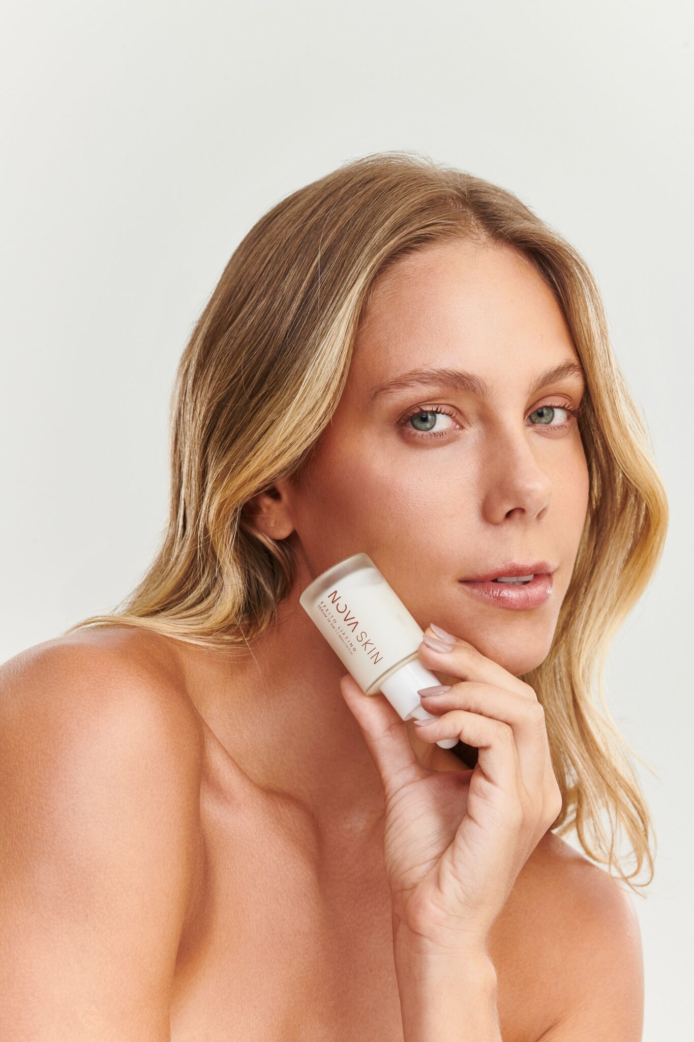 SÉRUM EFEITO LIFTING – Nova Skin